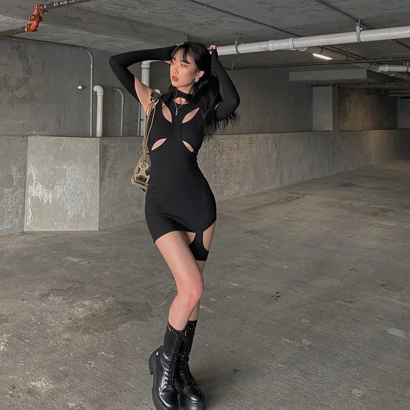 Robe Techno Mini à Découpes & Techno Univers